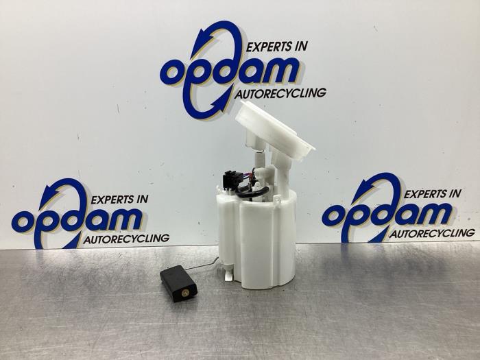 Benzinepompen met artikelnummer A2034702394 voorraad