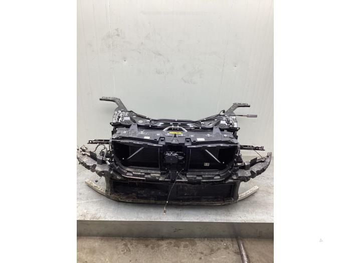 BMW iX1 Frontpanelen voorraad | Onderdelenlijn.nl