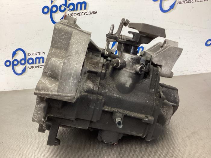 Versnellingsbak Volkswagen Golf V 1.6 FSI 16V - 0AG300040EV BAG GVV