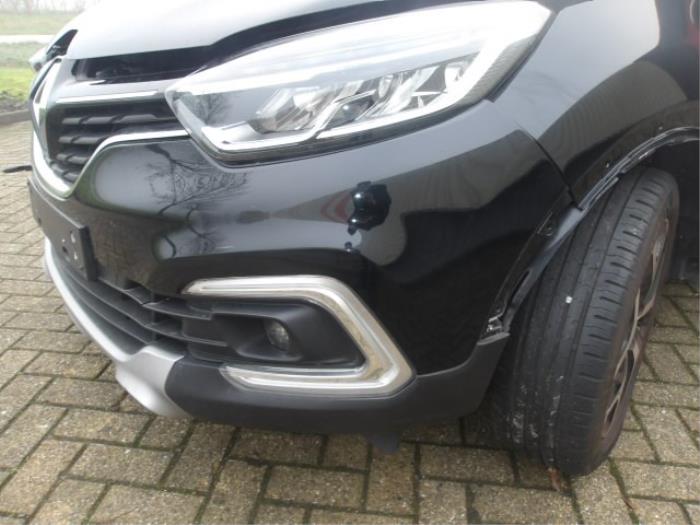 Voorbumper Renault Captur 1.2 TCE 16V EDC TEGNE - 620220766R