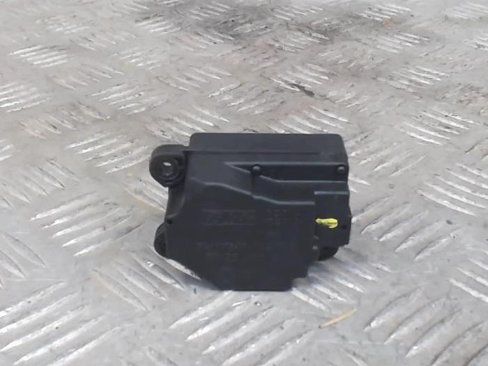 Kachelklep Motoren met artikelnummer 31348271 voorraad