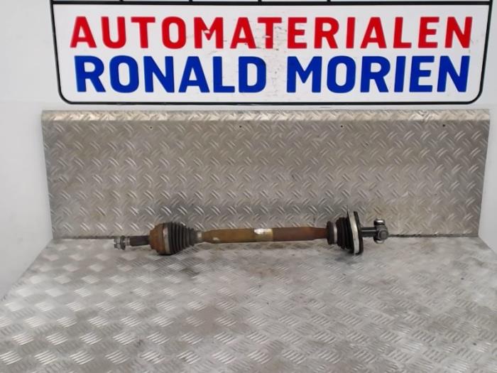 Aandrijfas links-voor Dacia Sandero II 1.2 16V - 391019117R D4F732 JH3090