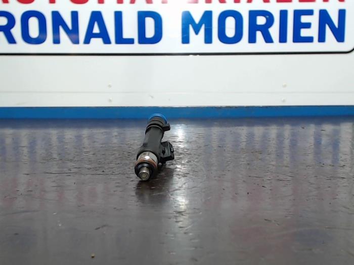 Injector (benzine injectie) Opel Astra J 1.4 Turbo 16V - 0280158205 ...