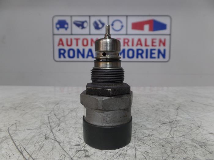 Brandstof Drukregelaar Volkswagen Golf VII 2.0 GTD 16V - 057130764AB CUN