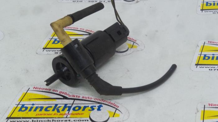 Ruitensproeierpomp voor Jeep Grand Cherokee 3.0 CRD V6 24V - 05152075AC ...