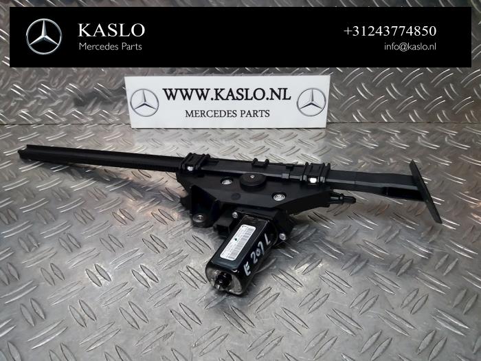 Gebruikte Mercedes E (C207) E-350 CDI V6 24V Gordelaangever links ...