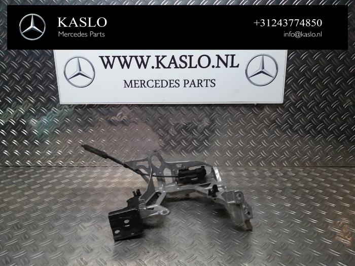 Mercedes C-Klasse Koplampframes rechts voorraad