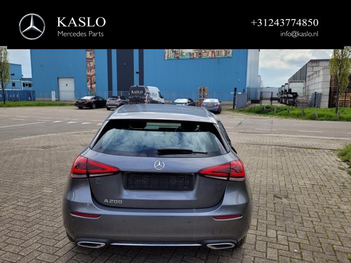 Achterbumpers met artikelnummer A1778805400 voorraad