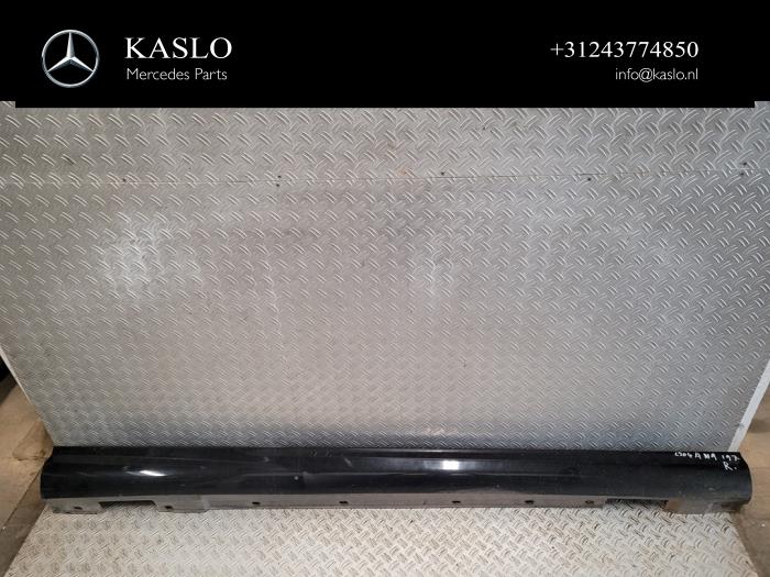 Zijskirt rechts Mercedes C 2.2 C-200 CDI 16V BlueEFFICIENCY 197 ...