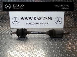 Gebruikte Mercedes A (W169) 1.5 A-150 Aandrijfas links-voor ...