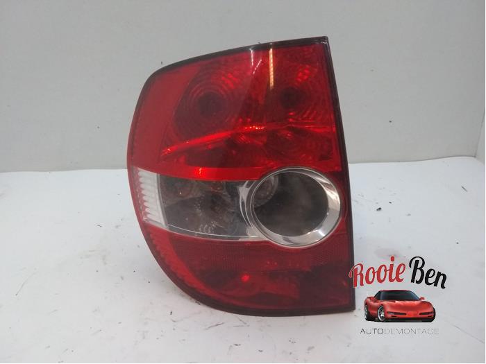 Volkswagen Fox Achterlichten links voorraad | Onderdelenlijn.nl