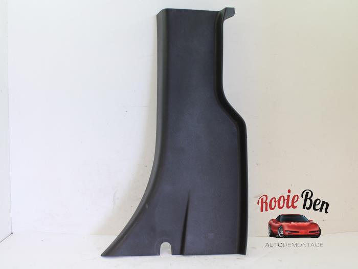 Dodge RAM C-stijl afdekkappen rechts voorraad | Onderdelenlijn.nl