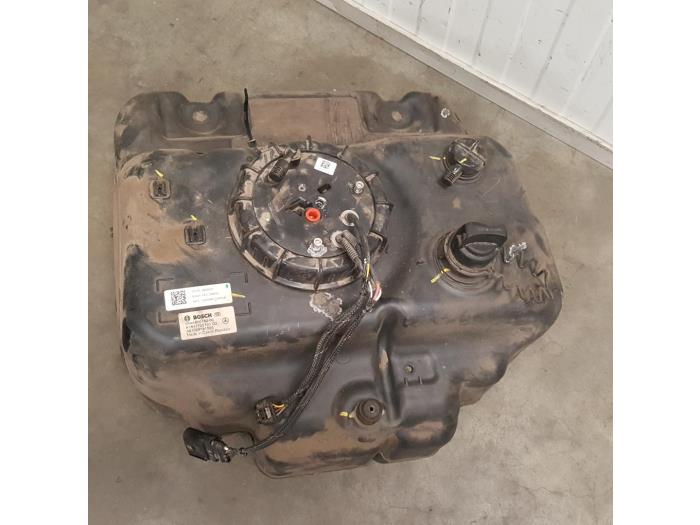 Adblue tank Mercedes ML II 3.0 ML-350 CDI BlueTec 4-Matic V6 24V ...