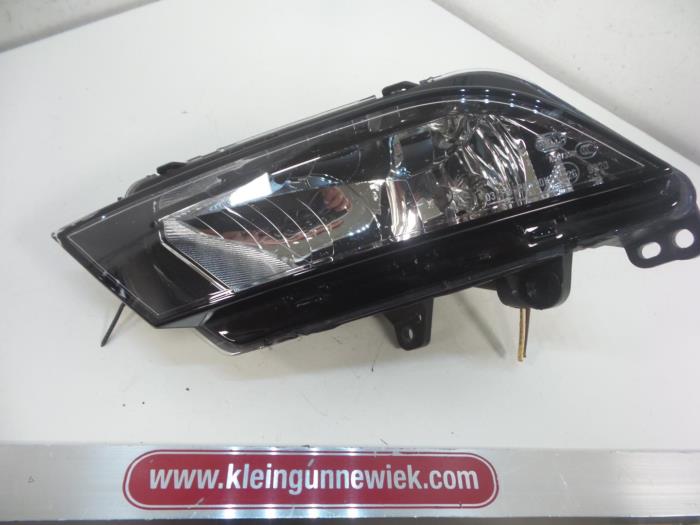 Mistlampen links-voor met artikelnummer 6J9941701A voorraad