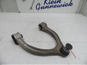 Draagarmen boven rechts-voor met artikelnummer 2053303403 voorraad ...