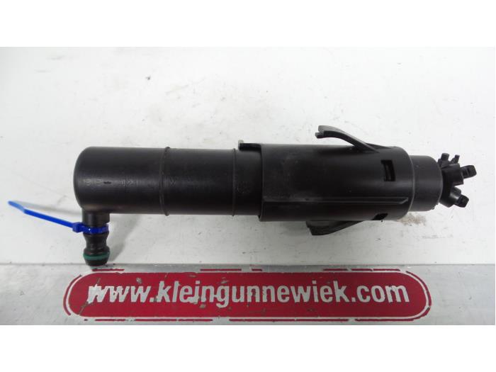 Koplamp Sproeiers met artikelnummer 5K0955978 voorraad