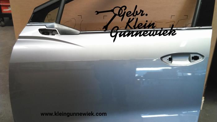 Audi Q4 Portieren 4Deurs links-voor voorraad | Onderdelenlijn.nl