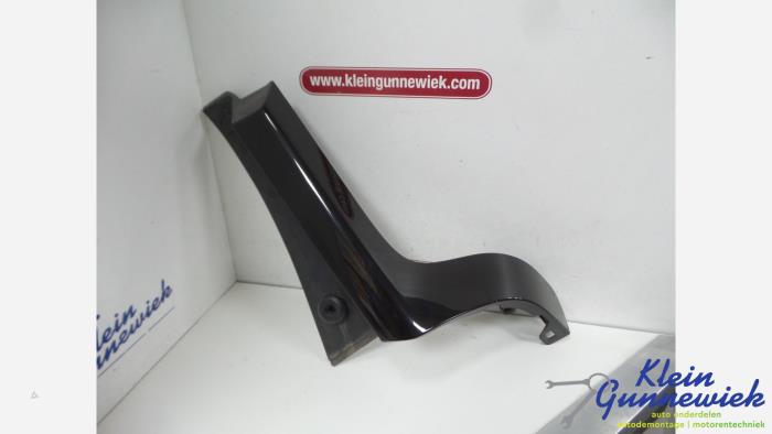 Kia Niro C-stijl afdekkappen rechts voorraad | Onderdelenlijn.nl