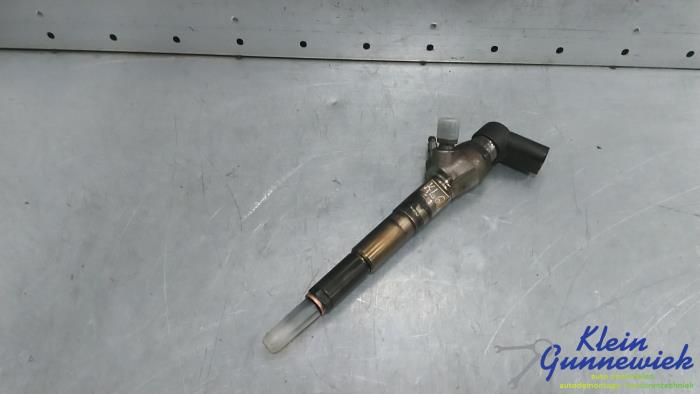 Verstuivers (diesel) met artikelnummer 166006526R voorraad