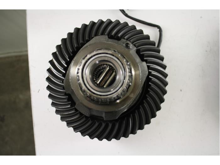 Gebruikte Volkswagen Amarok Achteras+Cardan - 2H0501171 - Gebr.Klein ...