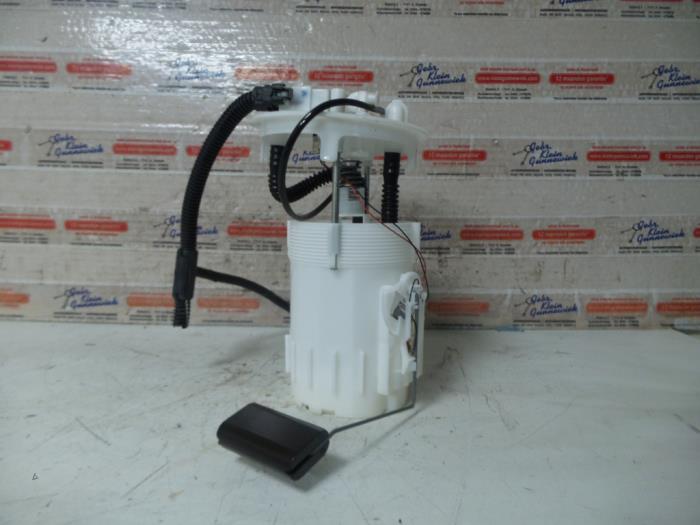 Tankvlotter Renault Trafic - 8200009645