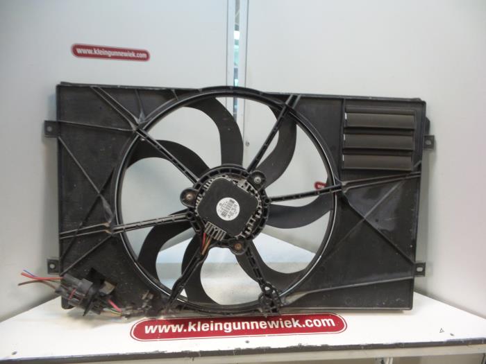 Koelvin Motoren met artikelnummer 1K0959455EF voorraad