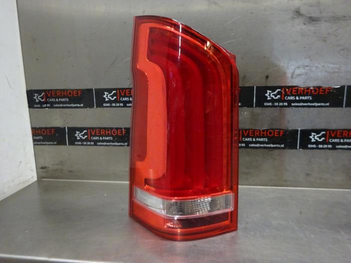 Mercedes Vito Achterlichten links voorraad | Onderdelenlijn.nl