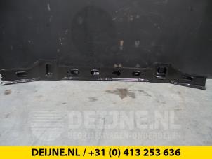 Nieuwe Mercedes Sprinter Bumperframe voor - A9066202500 - van Deijne ...