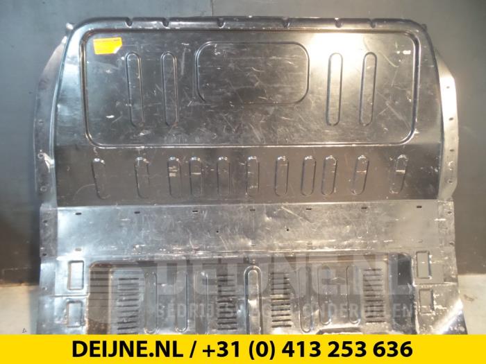 Gebruikte Ford Transit Tussenschot Cabine - van Deijne Onderdelen Uden ...