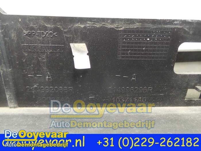 Gebruikte Renault Clio IV (5R) 1.5 Energy dCi 90 FAP Luchtgeleider ...