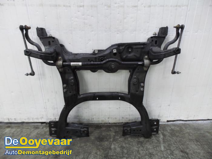 Subframe Mercedes CLA 1.6 CLA-180 16V - A2463203411