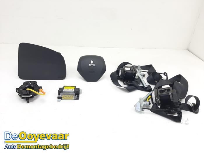 Mitsubishi Space Star Airbag Sets + Modules voorraad
