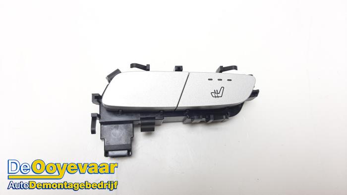 Stoelverwarmings Schakelaars met artikelnummer 2139057502 voorraad