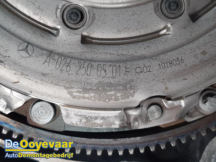 Motor Mercedes B 1.6 B-200 BlueEFFICIENCY Turbo 16V - A2701410025 270910