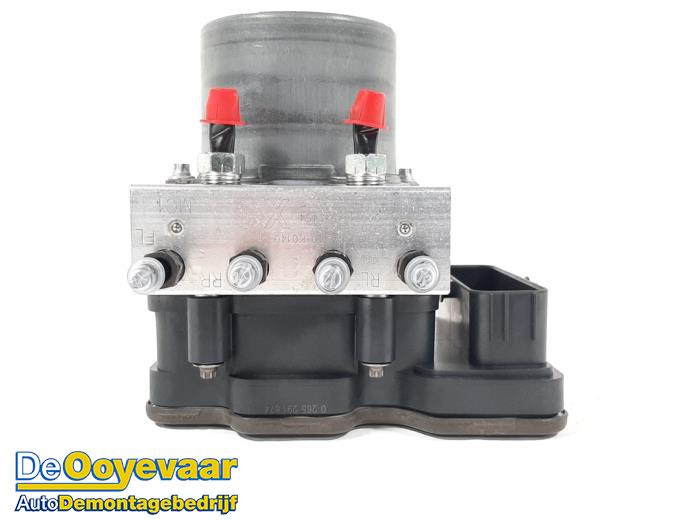 ABS Pompen met artikelnummer 44540K0140 voorraad