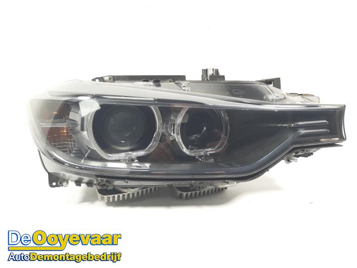 Koplampen rechts met artikelnummer 63117259524 voorraad
