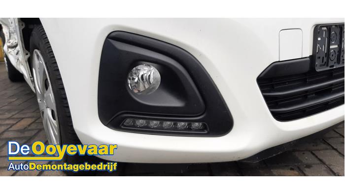 Voorbumper Peugeot 108 1.0 12V VVT-i KWD - 1612201580