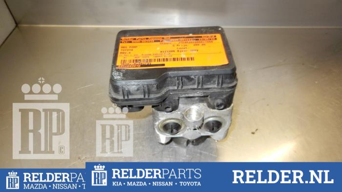 Toyota Rav-4 01- ABS Pompen voorraad | Onderdelenlijn.nl