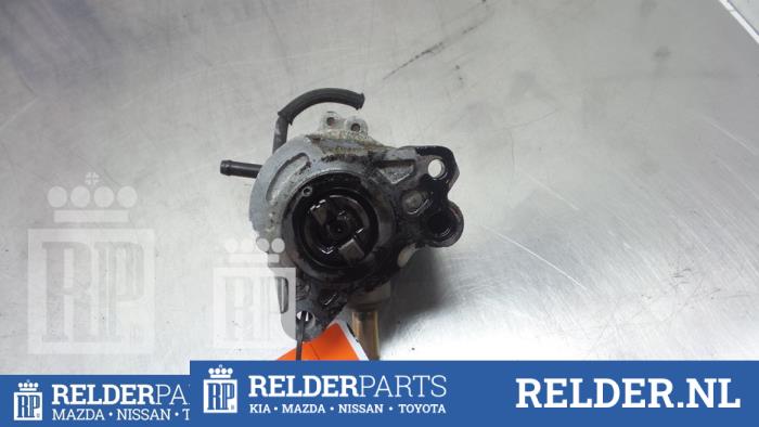 Vacuumpomp (Diesel) Toyota Corolla 2.0 D-4D 16V - 2930027010 1CDFTV DENSO