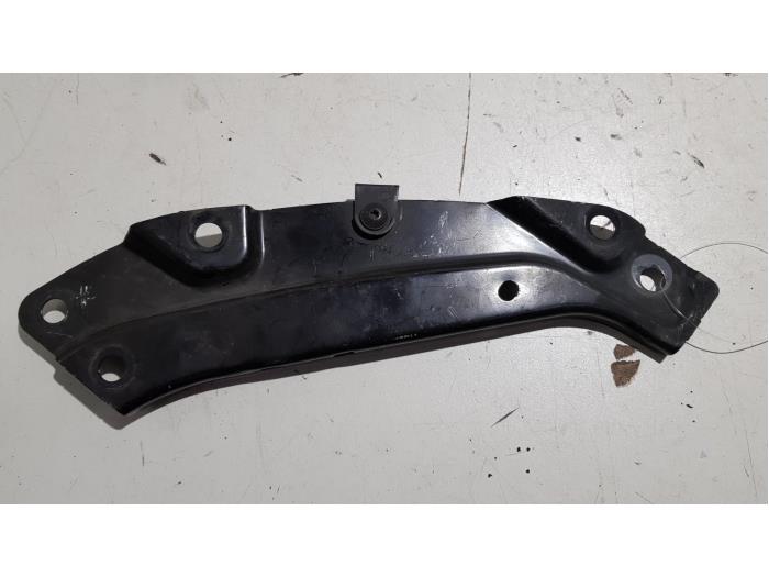 Koplampframes rechts met artikelnummer 6R0805932C voorraad