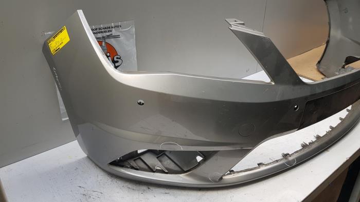 Voorbumper Seat Toledo NB - 6JA807221 - Baris Schiedam