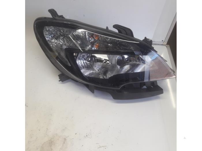 Opel Mokka Koplampen rechts voorraad | Onderdelenlijn.nl
