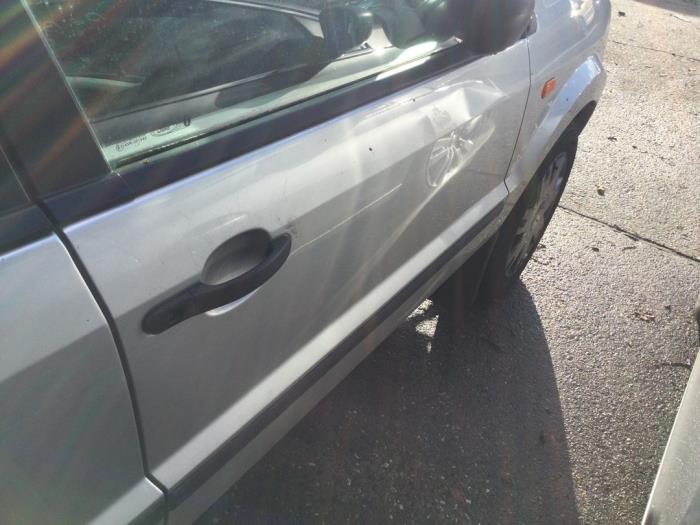 Portieren 4Deurs rechts-voor met artikelnummer 692547 voorraad