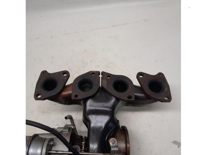 Turbo Volvo V40 Cross Country 2.0 T3 16V - 36010097 B4204T372572630 ...