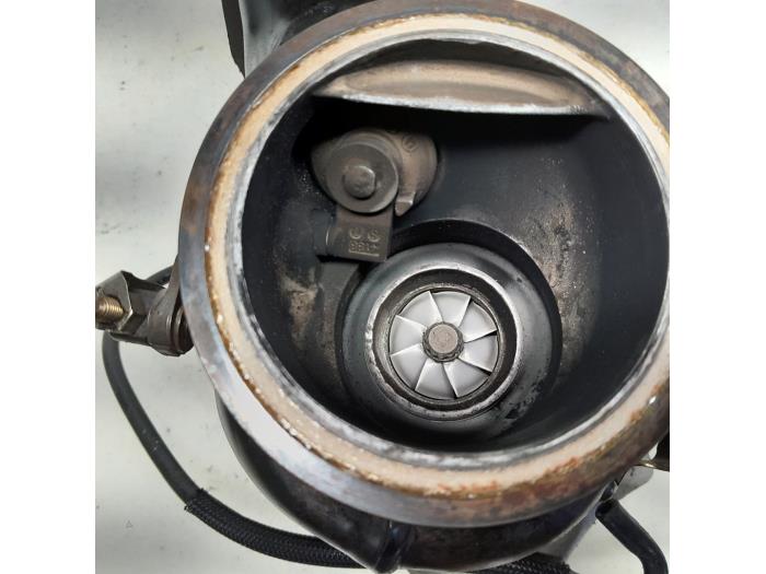 Turbo Volvo V40 Cross Country 2.0 T3 16V - 36010097 B4204T372572630 ...