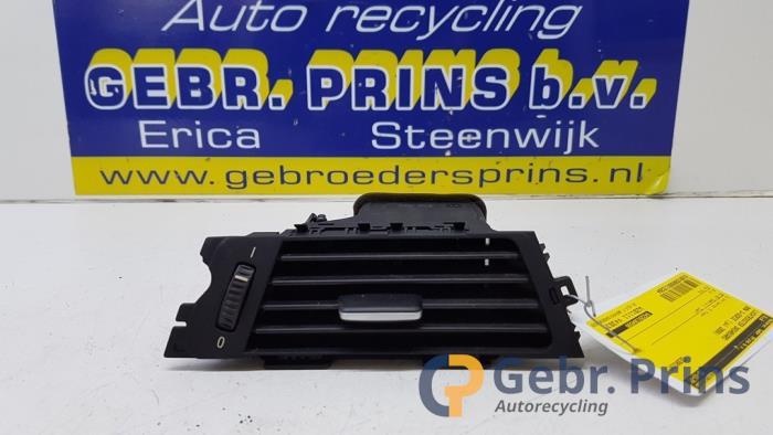 Luchtroosters Dashboard met artikelnummer 64229130459 voorraad