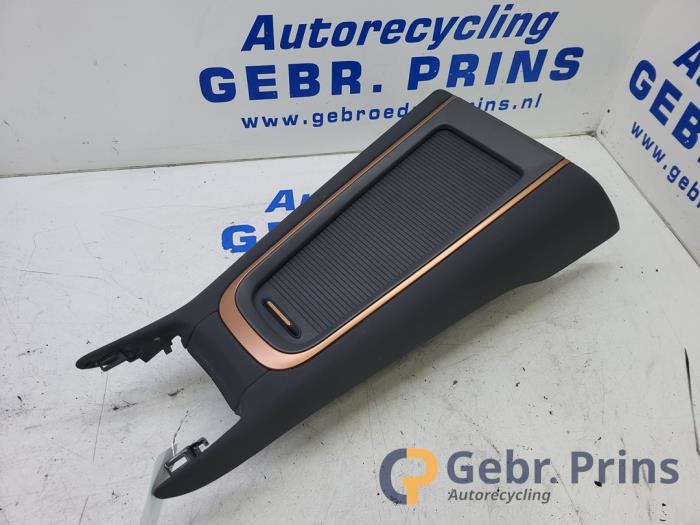 Cupra Born Middenconsoles voorraad | Onderdelenlijn.nl