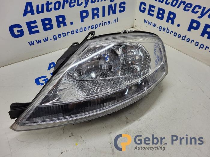 Citroen C3 Koplampen links voorraad | Onderdelenlijn.nl