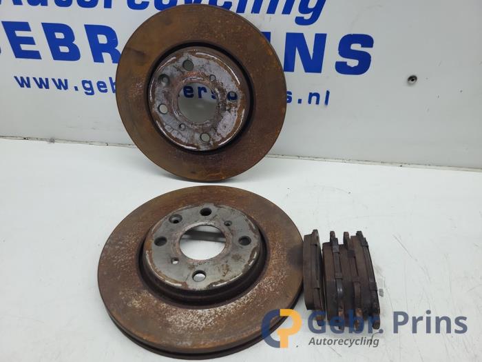 Peugeot 107 Remschijven + blok voor voorraad | Onderdelenlijn.nl
