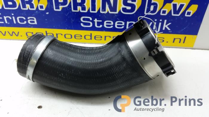 Turboslang Volvo V40 2.0 T2 16V - 31338545 B4204T38 VOLVO